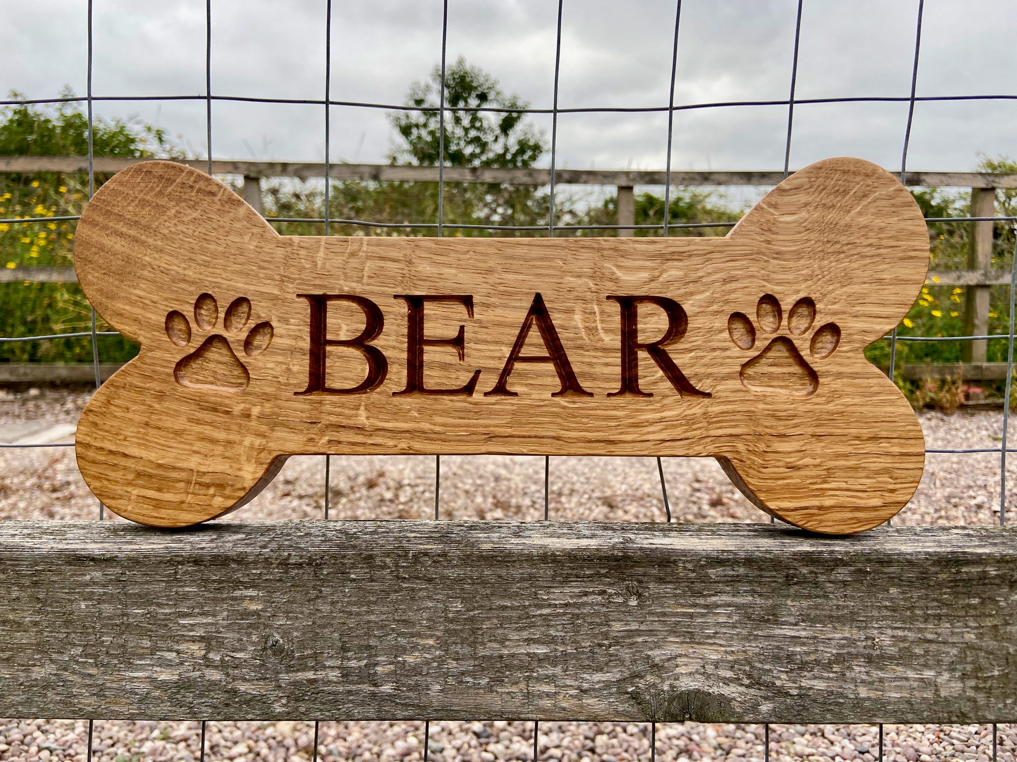 Personalised Dog Kennel Sign / Nameplate – HartWood Staffordshire